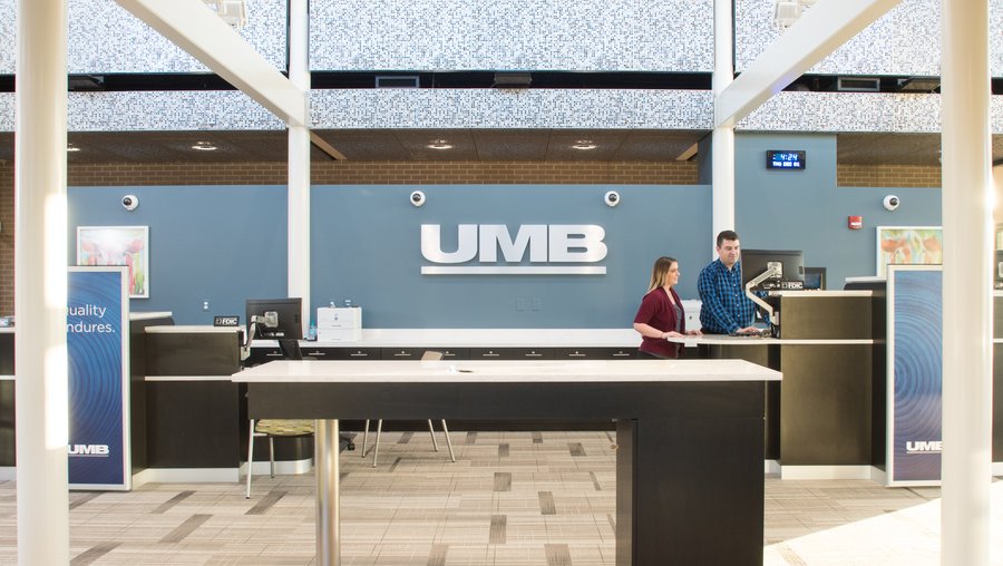 UMB, HTLF merger almost didn't happen, SEC filing shows - Kansas City ...
