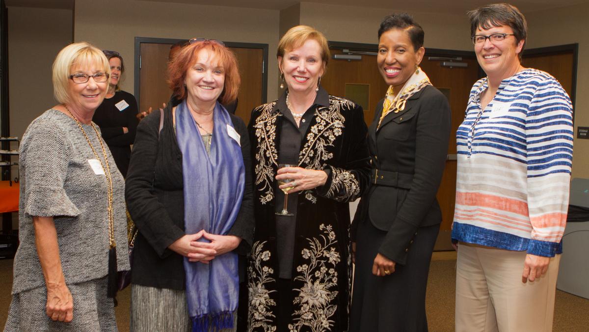Working the Room: Pat Shea’s festive send-off - Nashville Business Journal