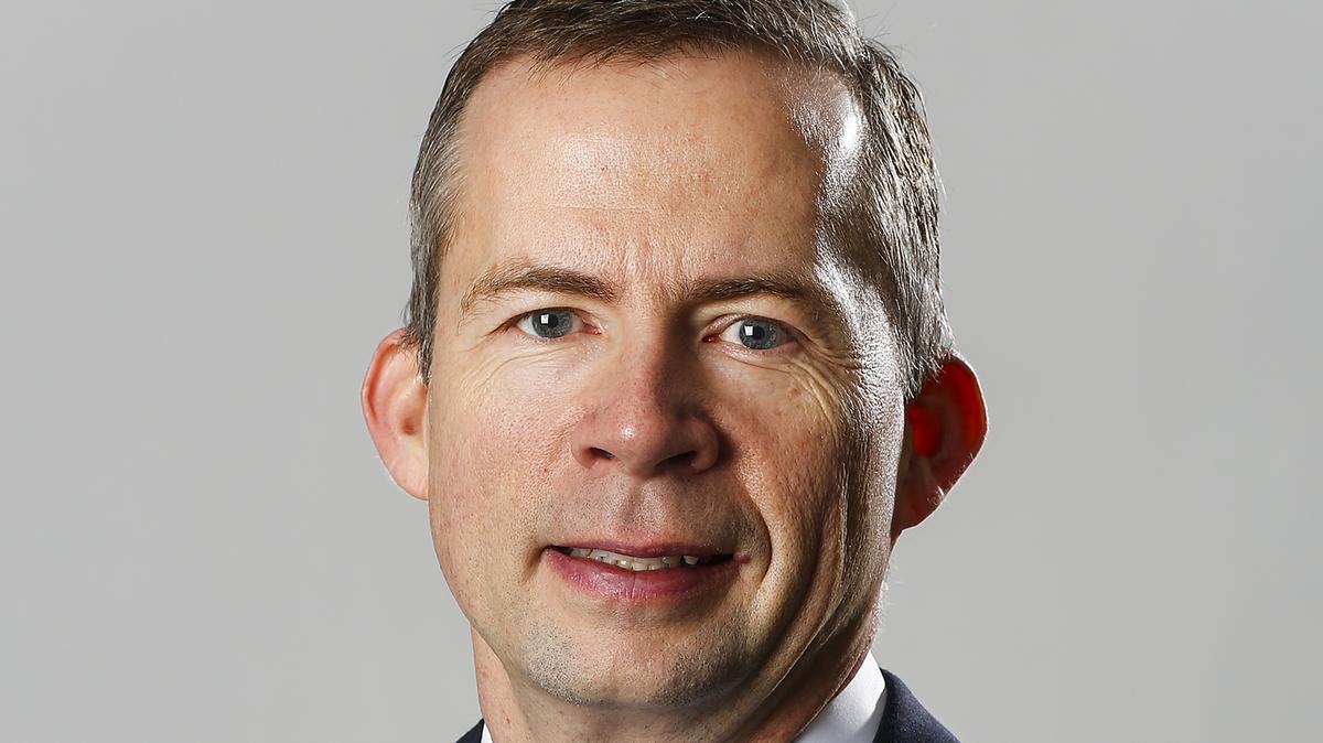 Jeff Hollon is senior vice president, BB&T Insurance Services Inc ...