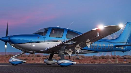 Cirrus Aircraft launches G6 airplane - Minneapolis / St. Paul Business ...