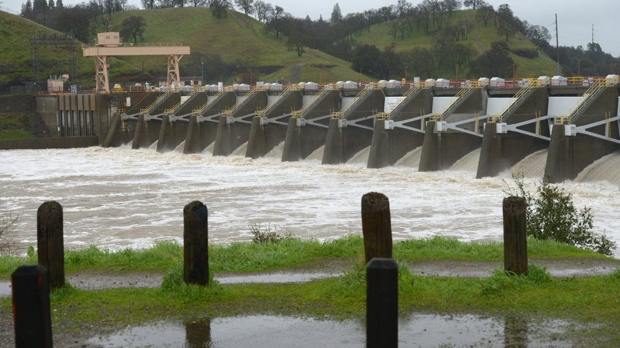 Nimbus Dam