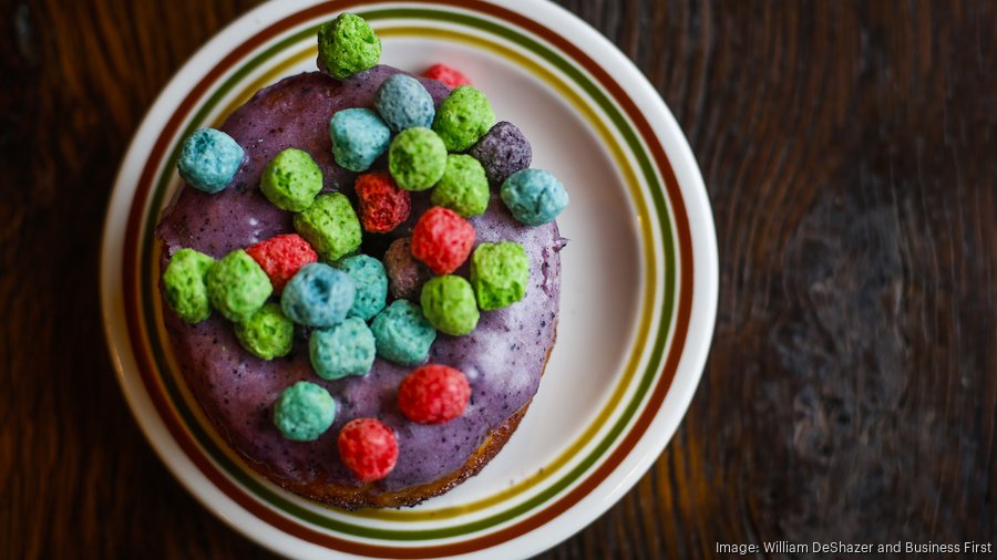 Hi-Five Doughnuts opens long-awaited Douglass Loop location ...