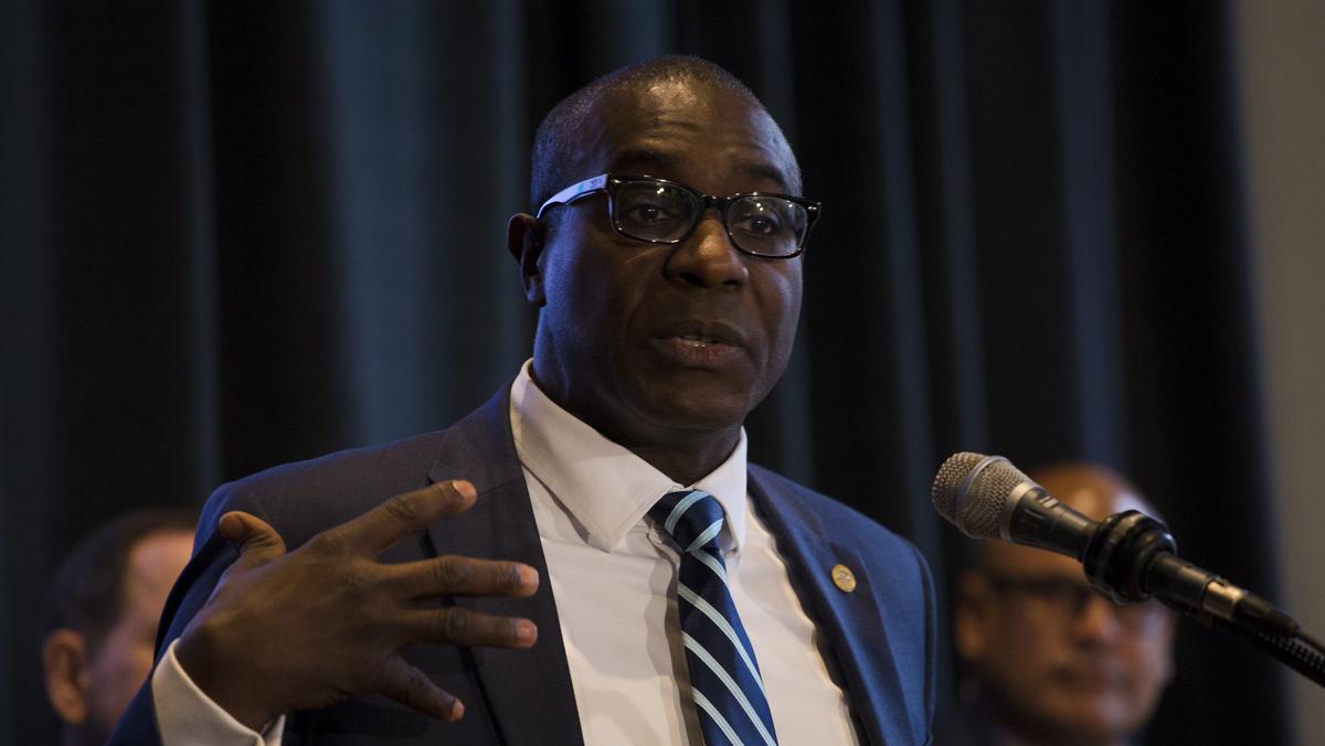 Lewis Reed, 1 alderman, another ex-aldermen plead not guilty to ...