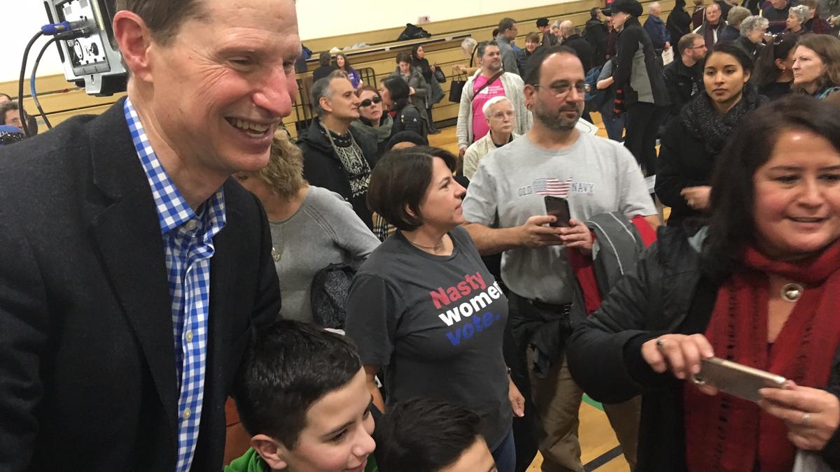 The Oregon Congressional delegation's views on Obamacare repeal (Photos ...