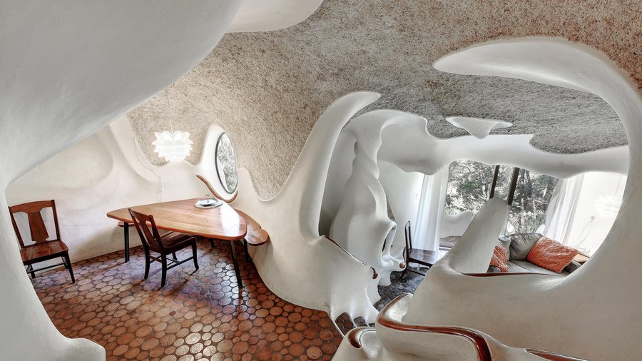 Look inside Austin's curvaceous, foam-built BloomHouse with artsy look ...