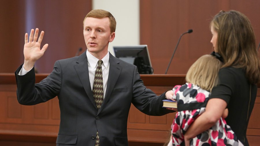 business court judge mk010