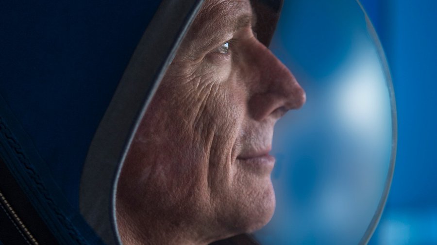 Check out the 'Boeing Blue:' Aerospace giant unveils space suit for ...