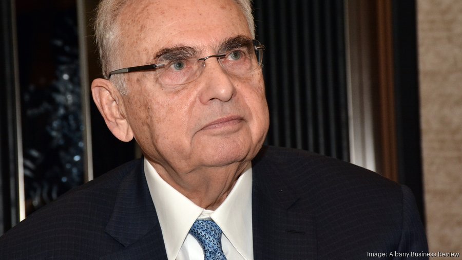 Chicago billionaire Neil G. Bluhm buys condo at Four Seasons Residences ...