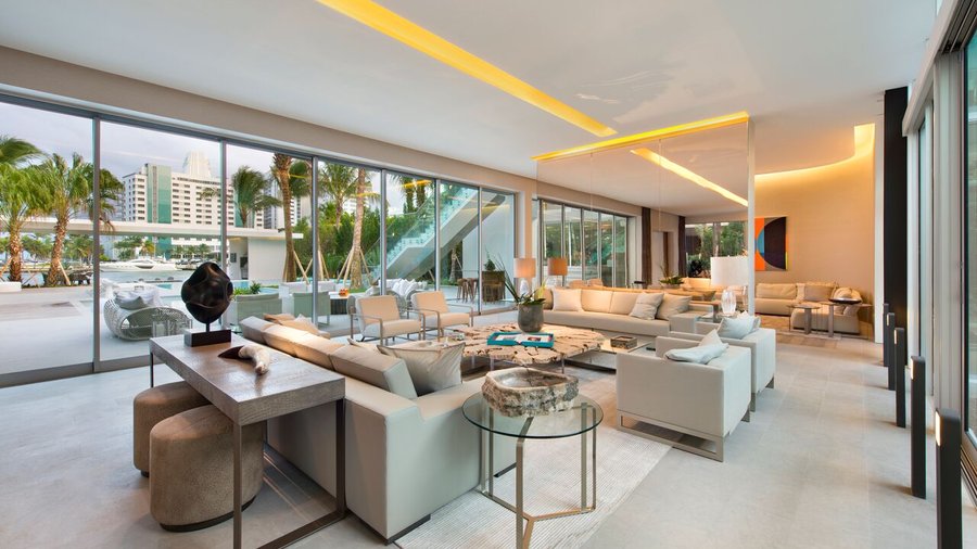 Miami Beach mansion photos: Barry Brodsky of Brodson Construction and ...