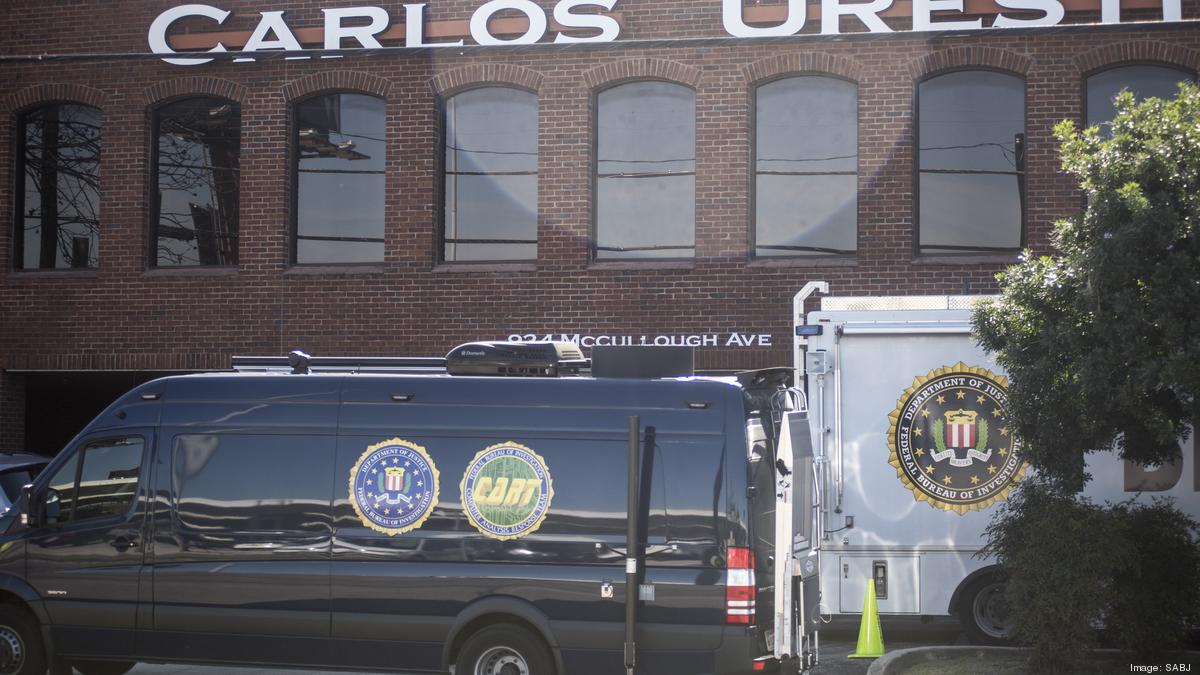 FBI raids Texas Sen. Carlos Uresti's San Antonio office - San Antonio ...