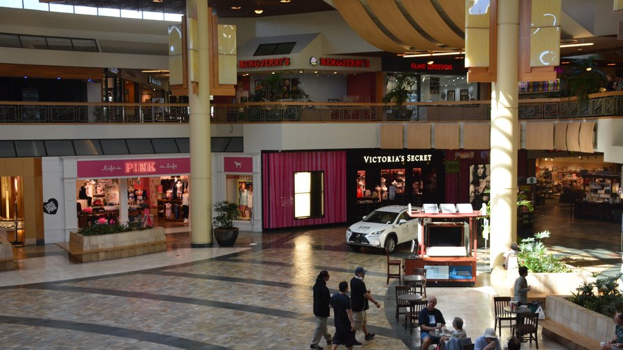 Hawaii real estate experts on how malls can thrive - Pacific Business News