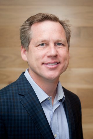 Bryan Kranik headshot BuildASign