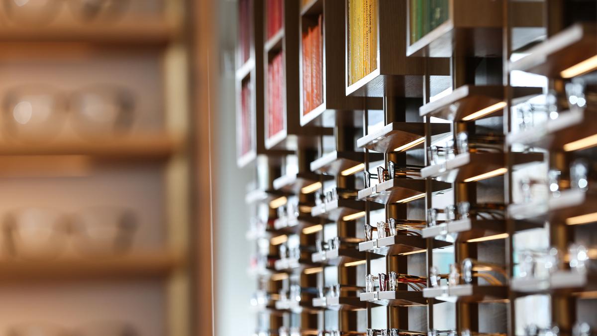 Warby Parker co-founder Jeremiah Daly raises $250M for VC fund - New ...