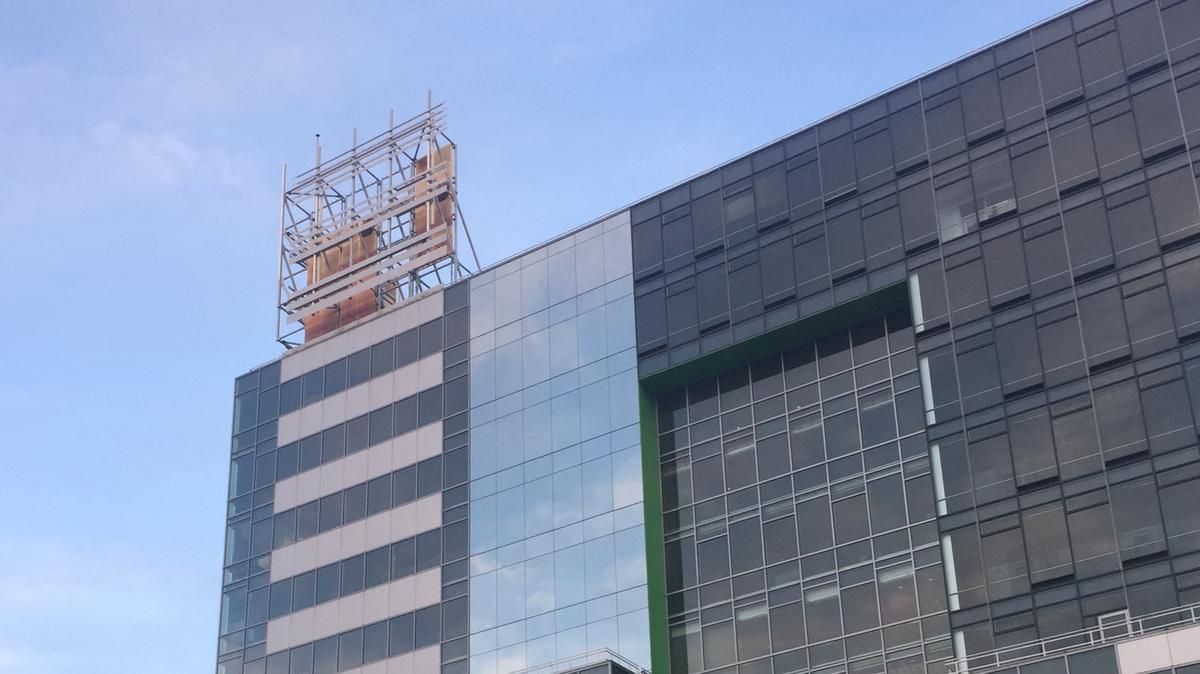 What’s that thing on top of the Sanofi-Genzyme building, anyway ...