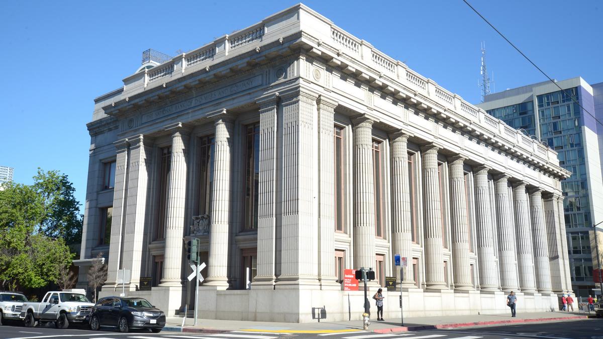 5 things about plans to revamp a bank building into a public space ...