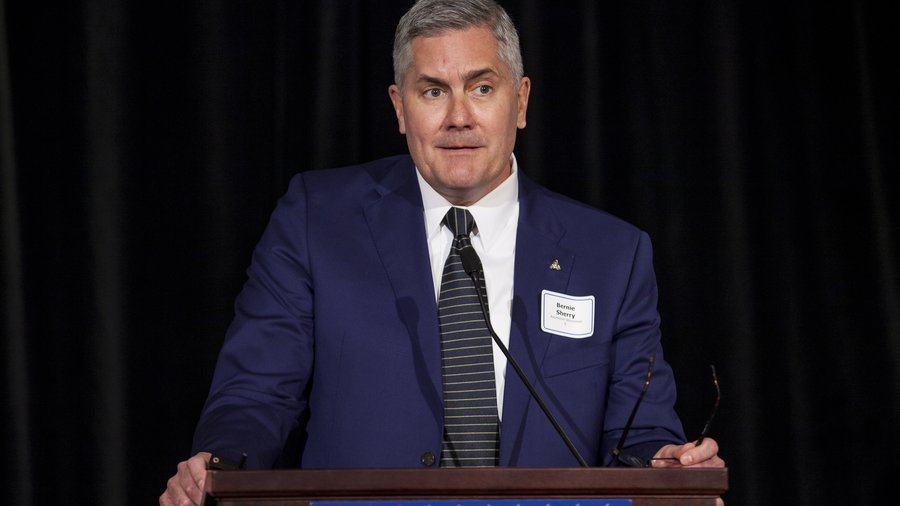 Top Ascension Wisconsin exec calls for bipartisan reform - Milwaukee ...