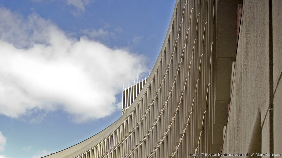 Synergy Investments to buy Boston's Center Plaza complex from ...