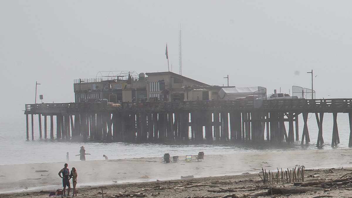 Capitola evacuation order lifted after high surf, flooding - Silicon ...