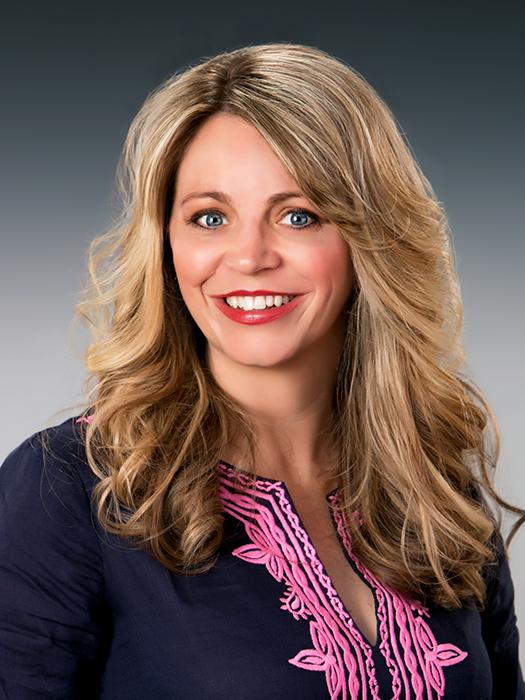 Beth Leonard's Instagram, Twitter & Facebook on IDCrawl