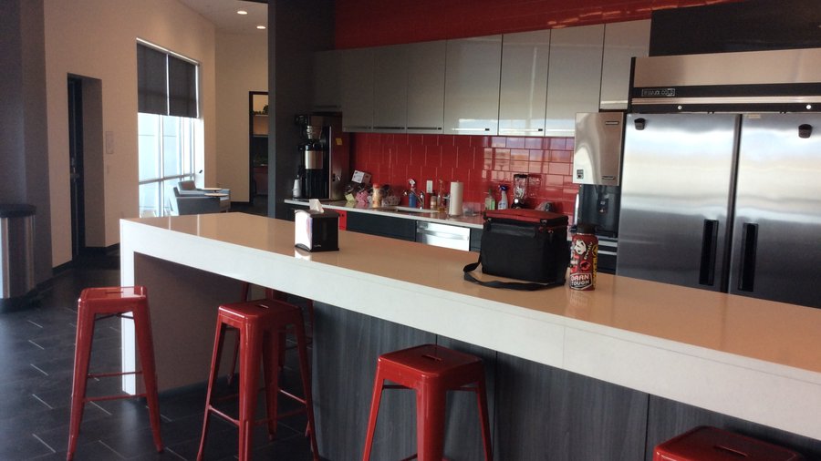 13 DBJ Offices -- Czarnowski