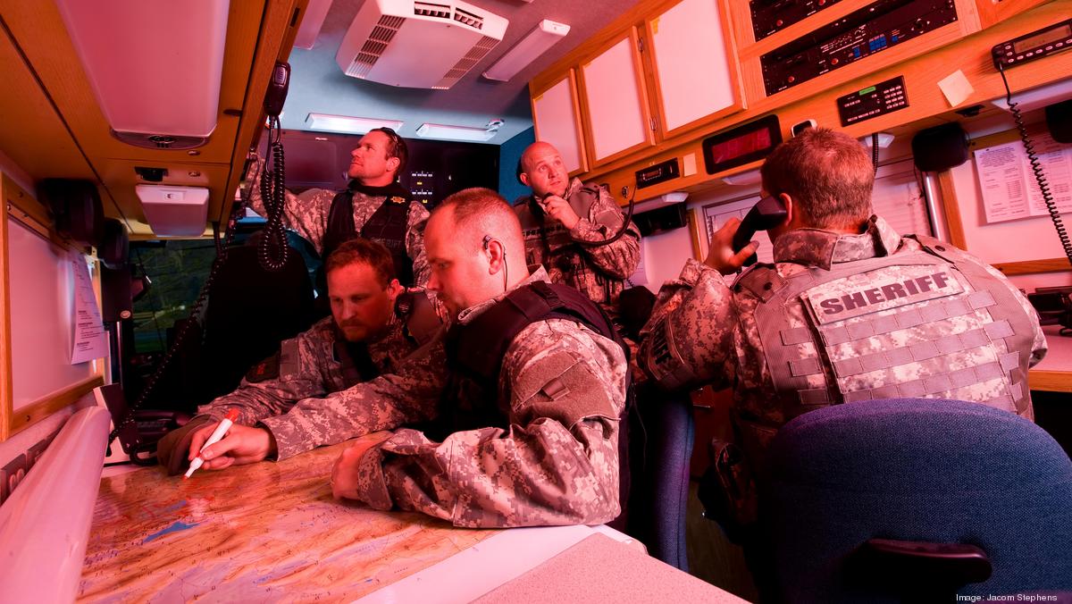 AT&T (NYSE:T) pledges $40 billion for FirstNet first-responder network ...