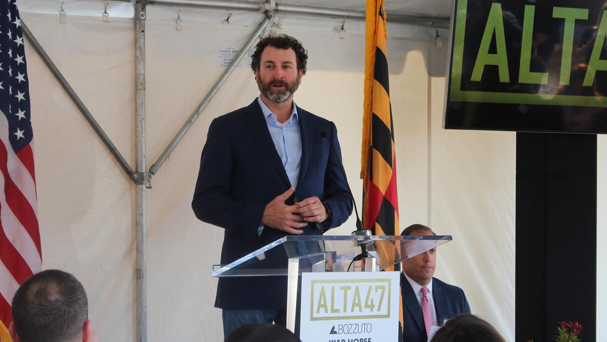 Scott Plank's newest venture is in the world of organ transplantation ...