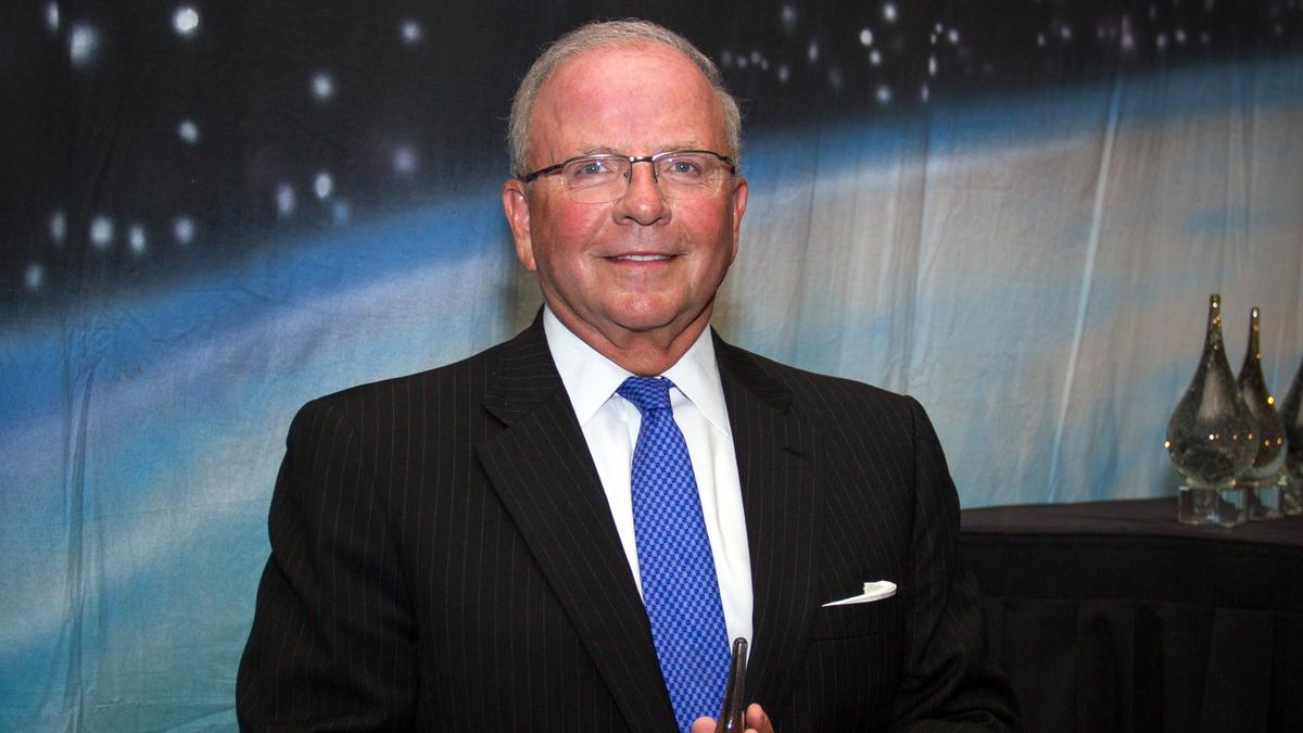 Law firm K&L Gates LLP honors Peter Kalis, its long-time leader who ...