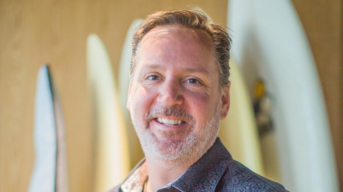 Surf’s up: Looker makes the most of beach location to draw employees ...