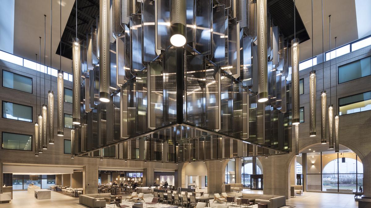 Hyatt Regency Schaumburg completes first phase of $15 million makeover ...