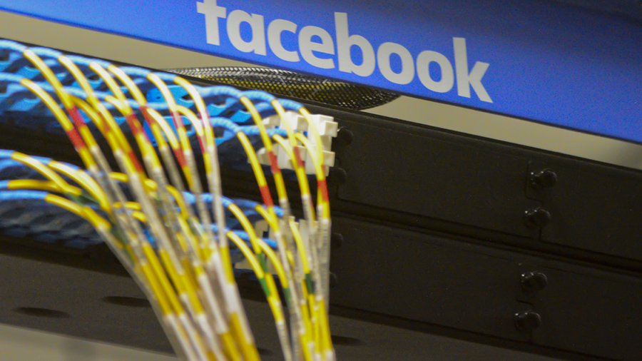 Facebook bring new data halls to its $1 billion data center campus in ...