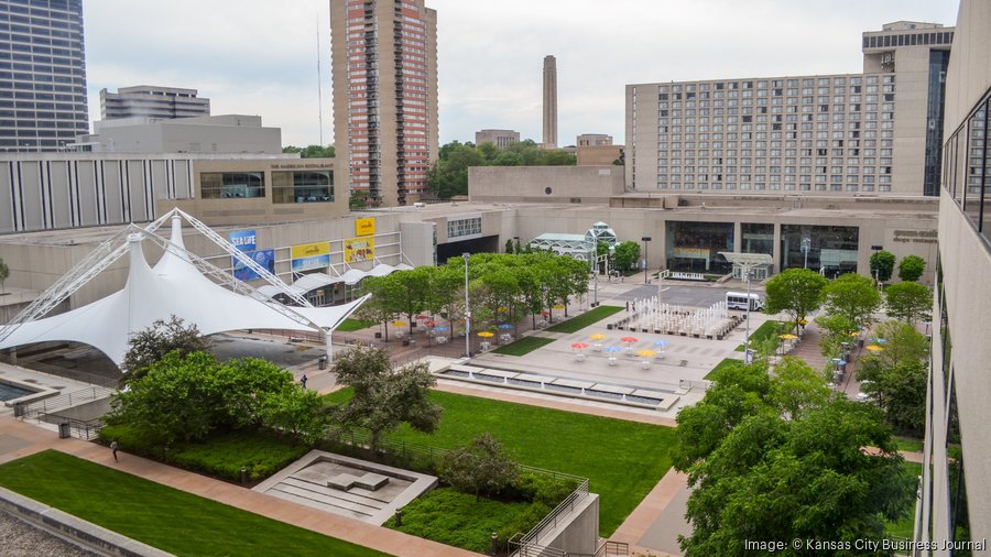 With Taylor Swift boost, EB and Co. plans new Crown Center store ...