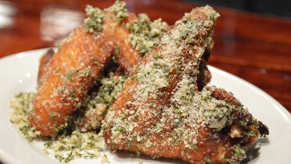 Restaurant Roundup: North Texas-based chicken chains stretching wings ...