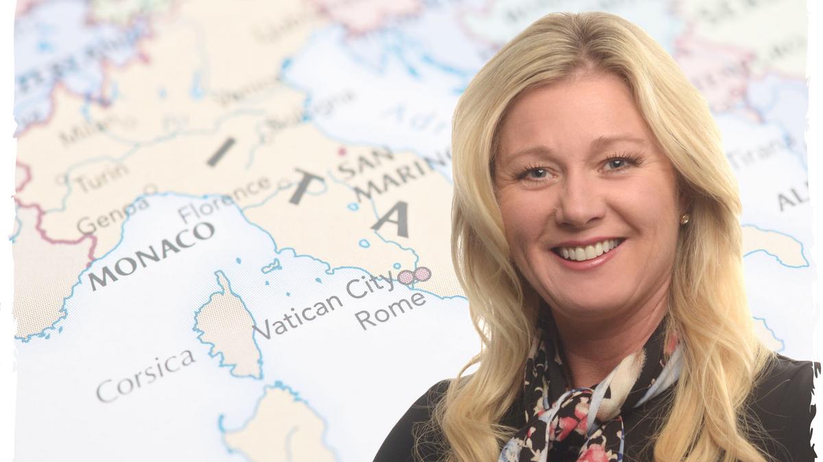 2017 Women in Business Awards: Kirsten Hall - Minneapolis / St. Paul ...