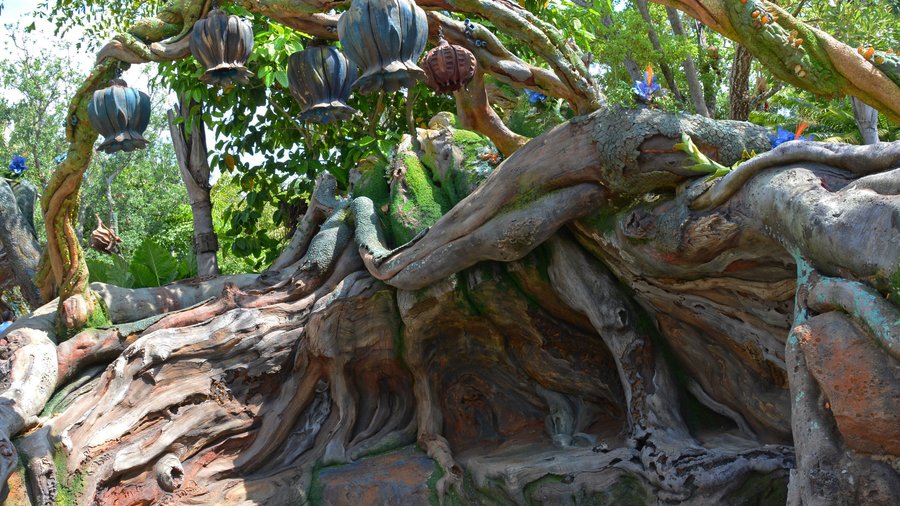 An alien world comes to life in Disney's Pandora: The World of Avatar ...