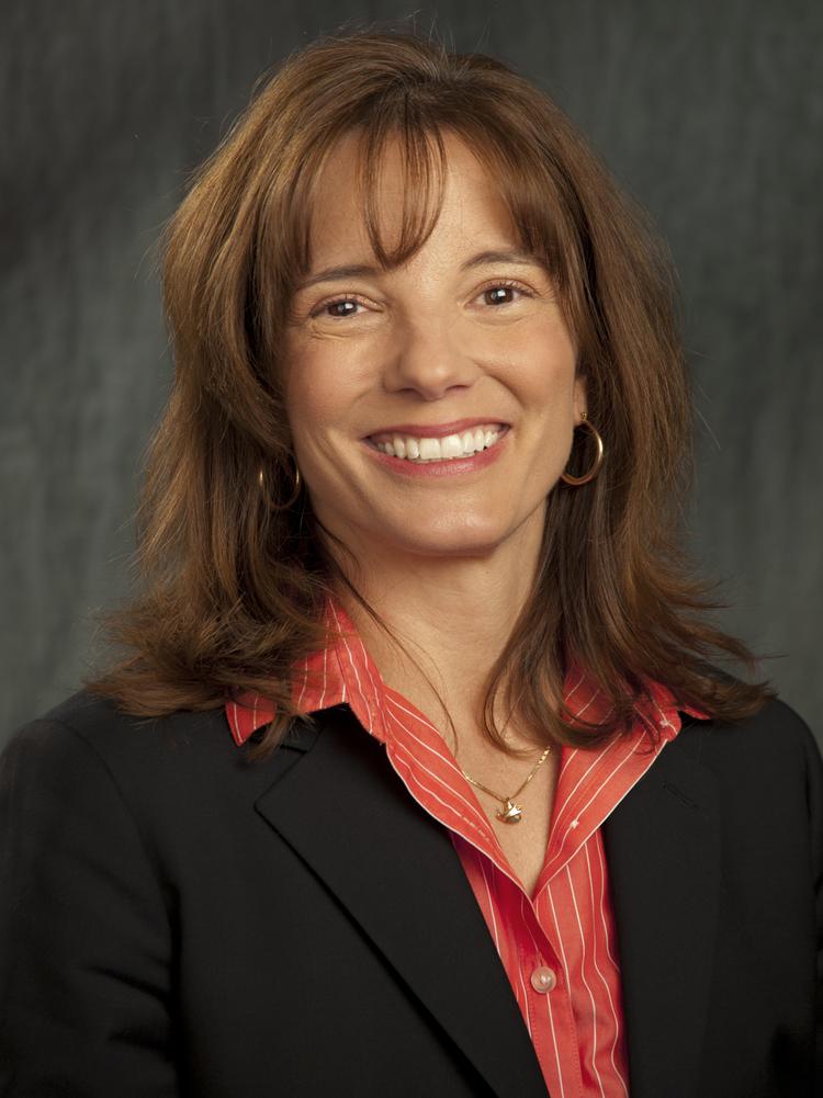 Lisa Sills's Instagram, Twitter & Facebook on IDCrawl