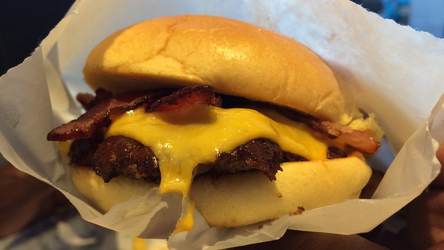 Shake Shack FL Mall ShackBurger