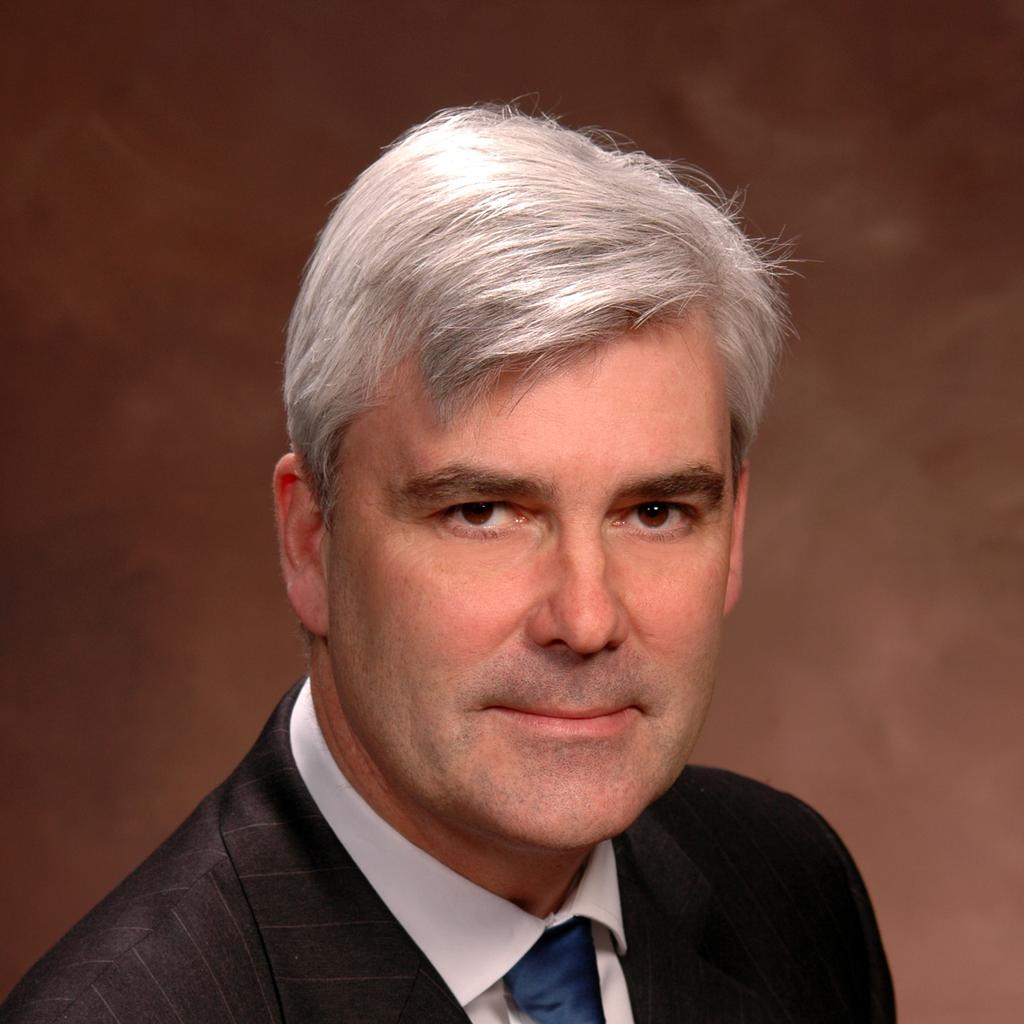 State Street CEO Jay Hooley earns biggest-ever paycheck - Boston ...