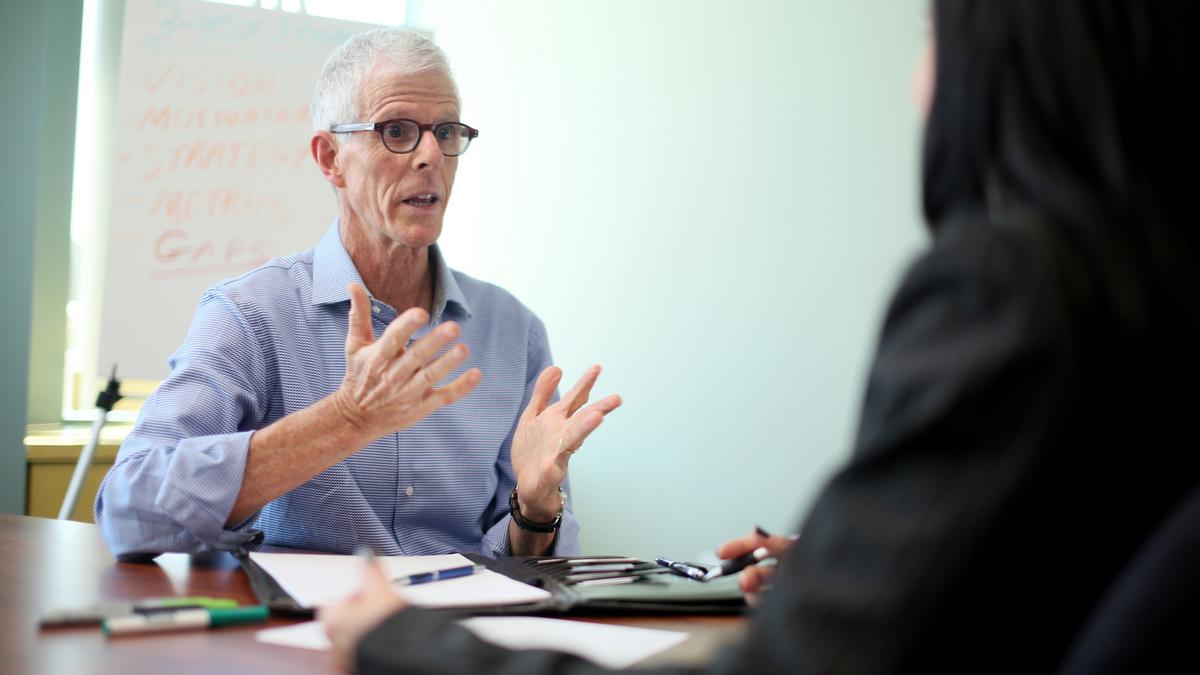 How a Vistage CEO coach builds a business peer advisory group - Denver ...