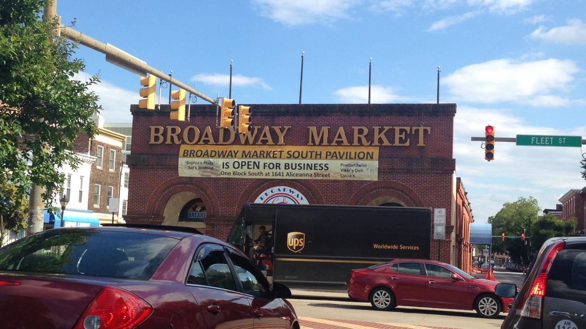 Developer pitches 400-seat restaurant, amphitheater for Broadway Market ...