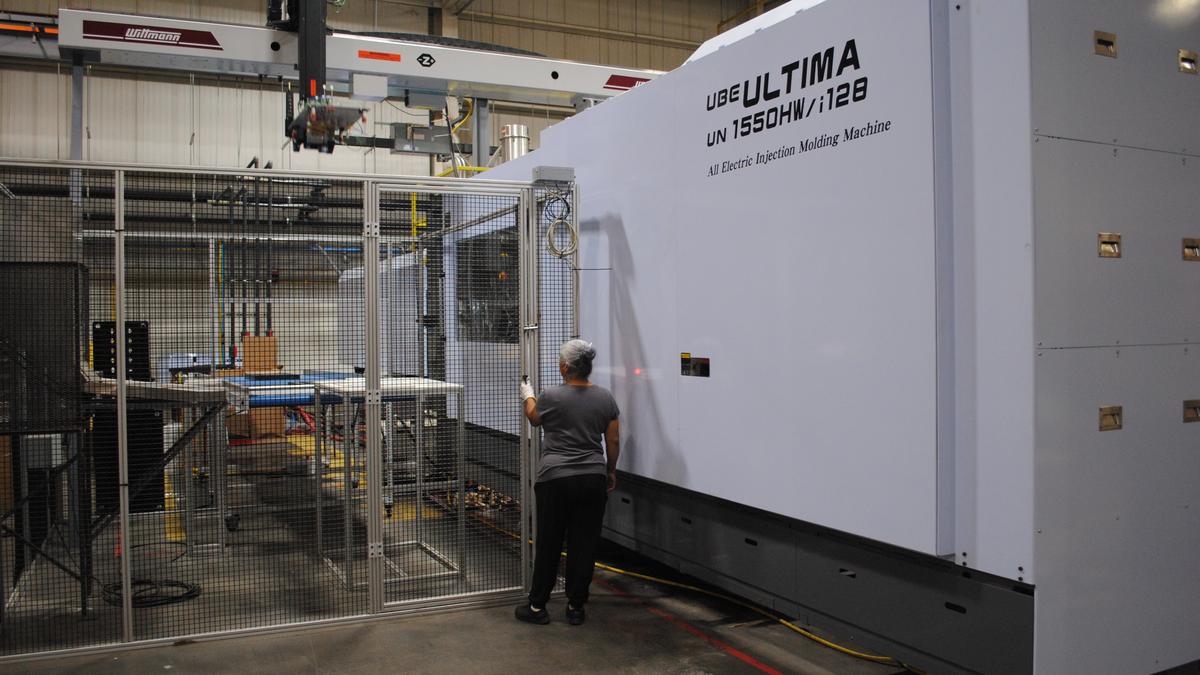 Bright Plastics invests $3.2M in new equipment - Triad Business Journal