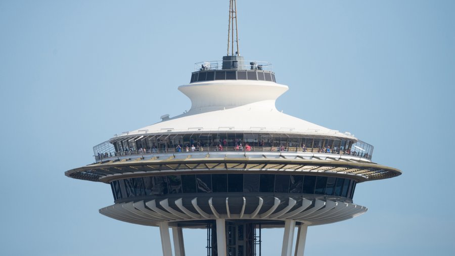 Space Needle plans glass floors and thrilling views with $100M ...