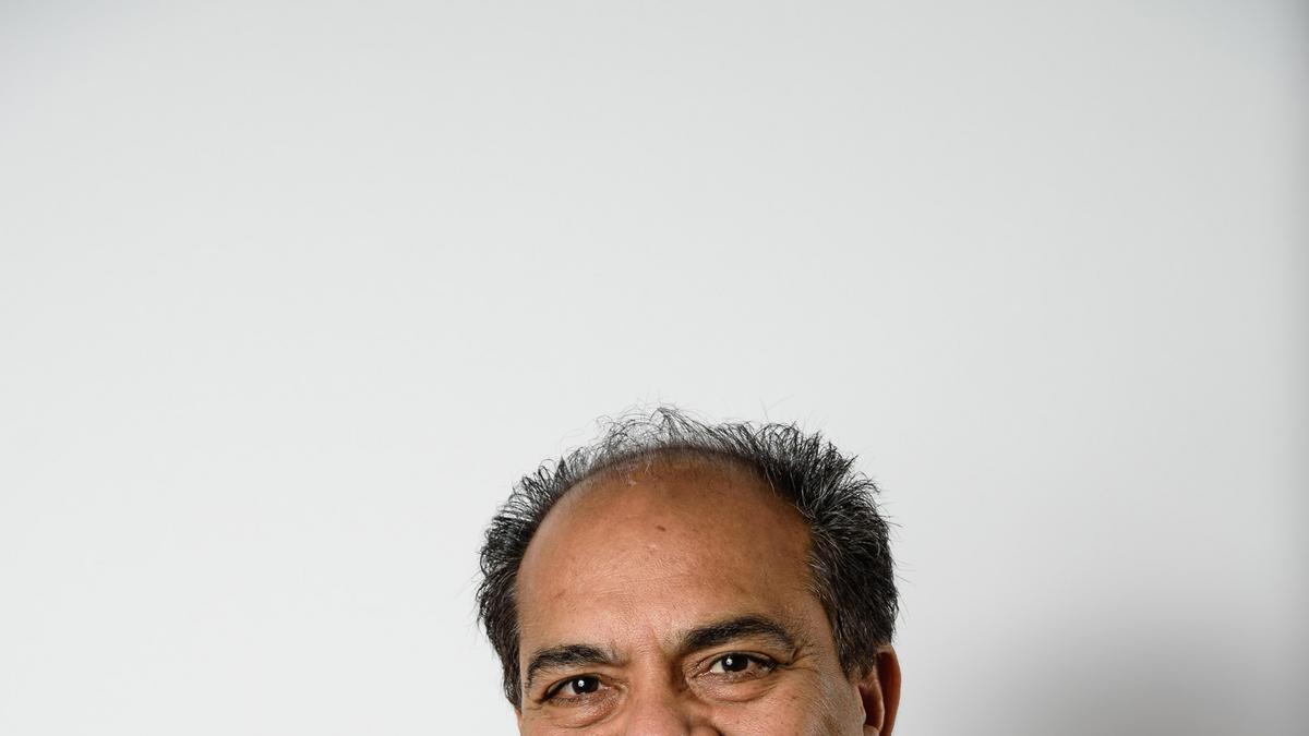 Financial Services Finalist, Mahendra Vora, Founder/Executive Chairman ...