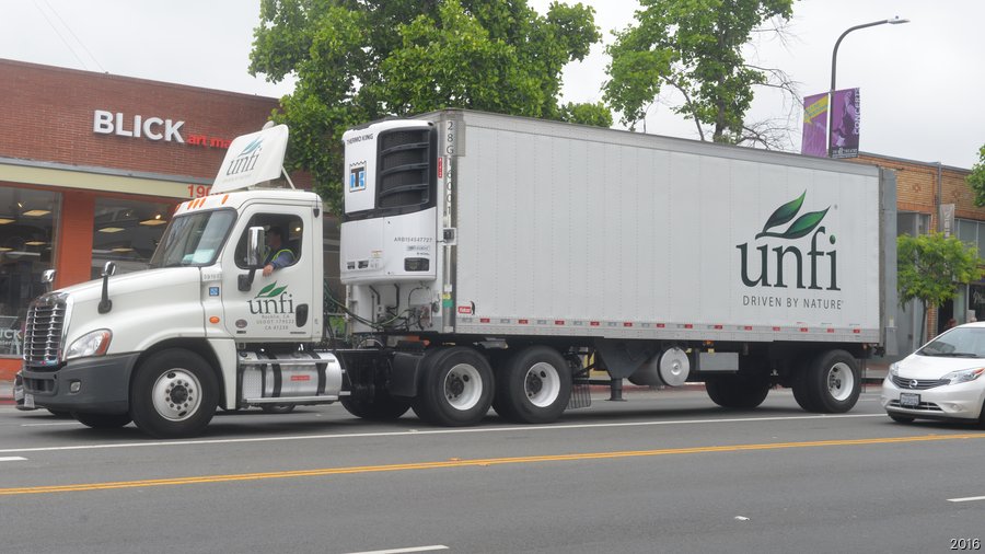 Grocery distributor UNFI vows ‘agile’ response to Trump tariffs ...
