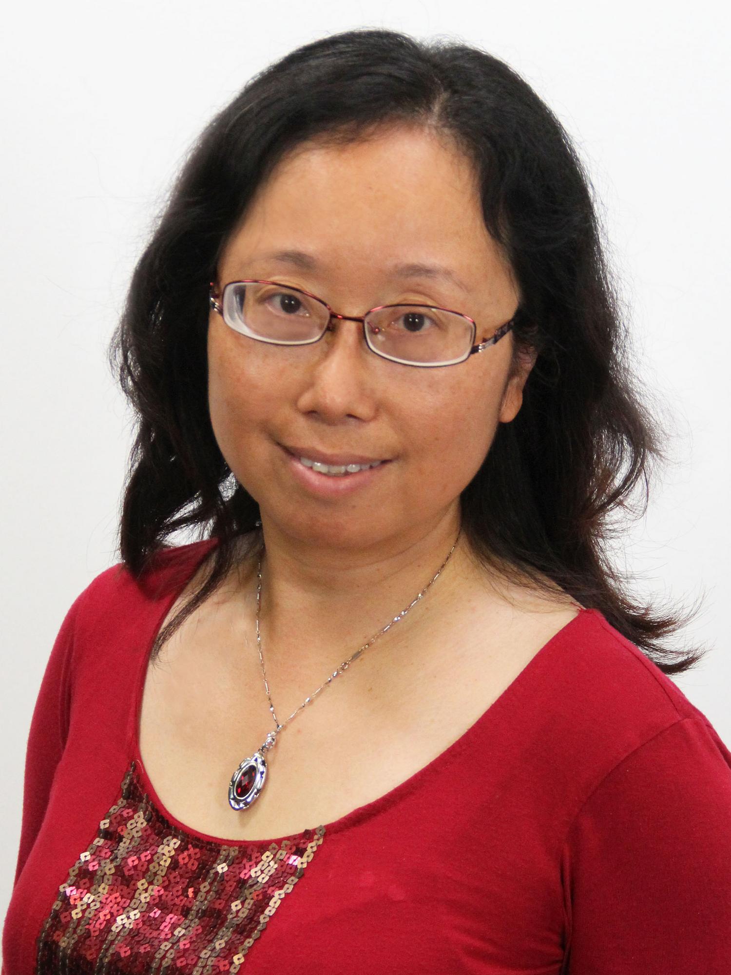 Julie Poyer's Instagram, Twitter & Facebook on IDCrawl