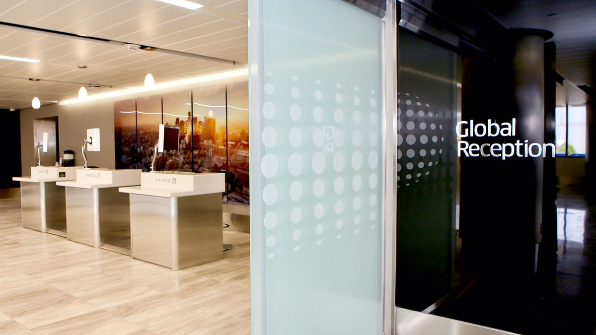 United Airlines' most exclusive check-in area at LAX has a new look ...