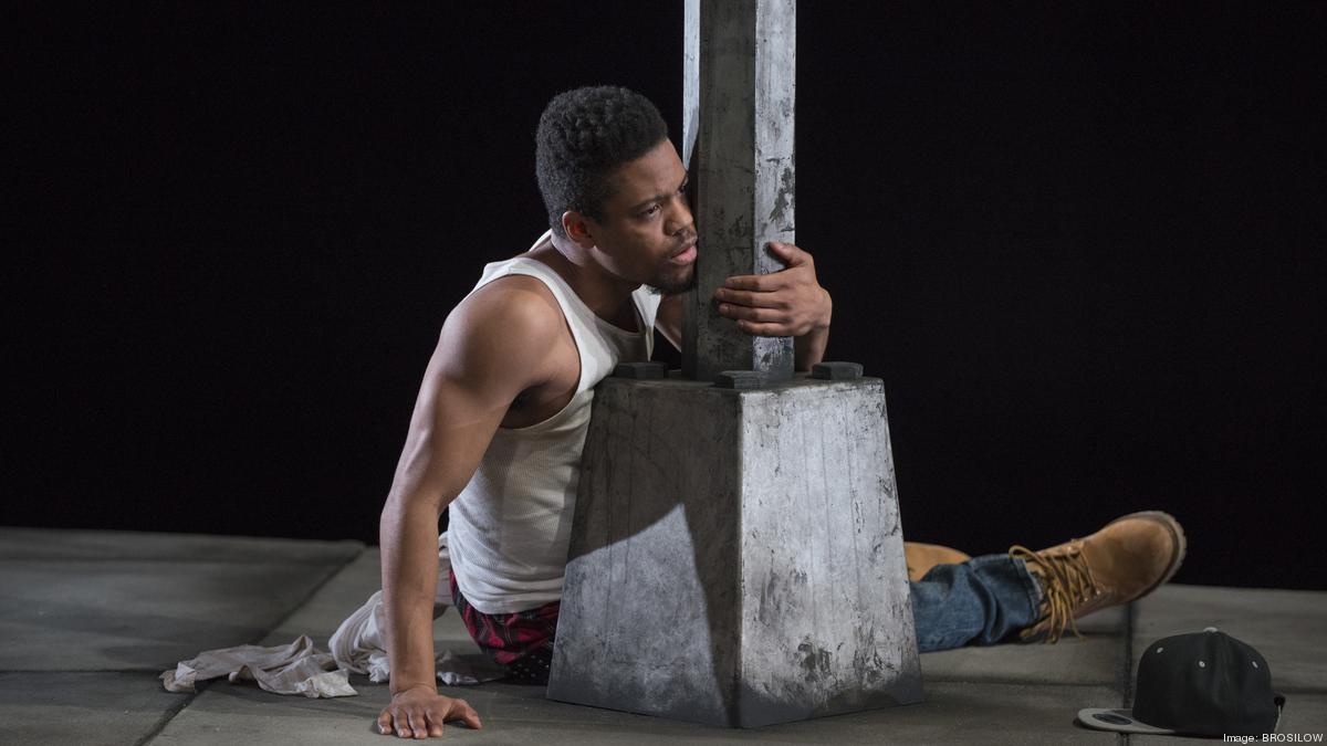 Chicago Sun-Times theater critic Hedy Weiss is focus of heated attack ...