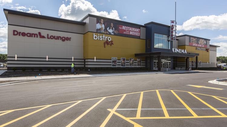 First look inside Marcus Theatres' BistroPlex at Southridge - Milwaukee ...