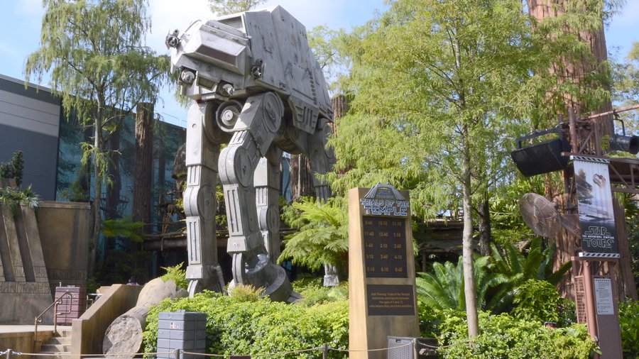 Star Wars land 4