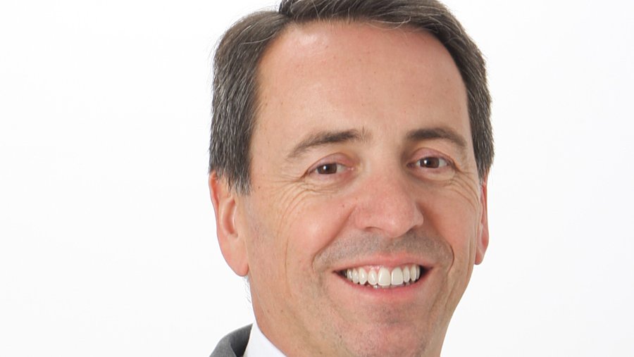 Fresh Thyme Farmers Market brings in two new executives in key roles ...