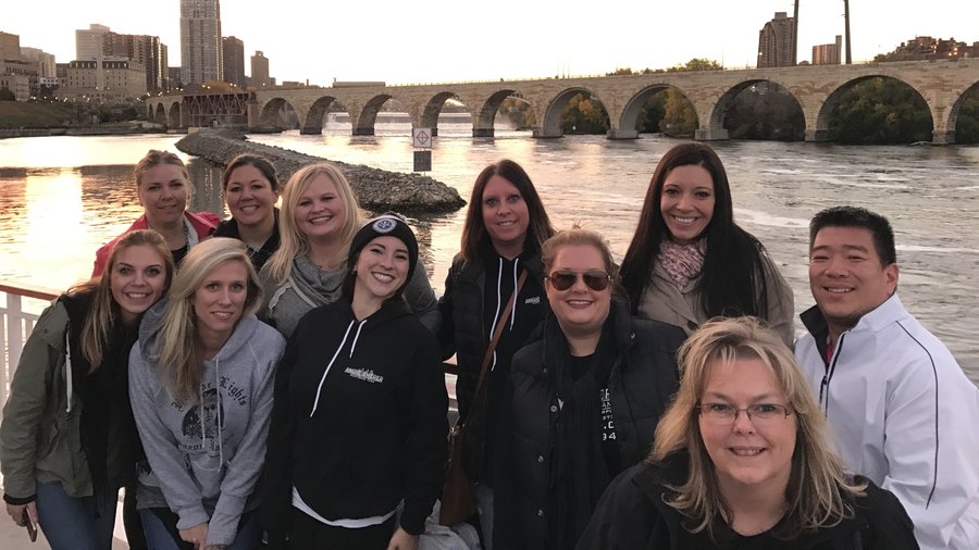 Best Places to Work 2017: LeaderOne Financial Corp. - Minneapolis / St ...